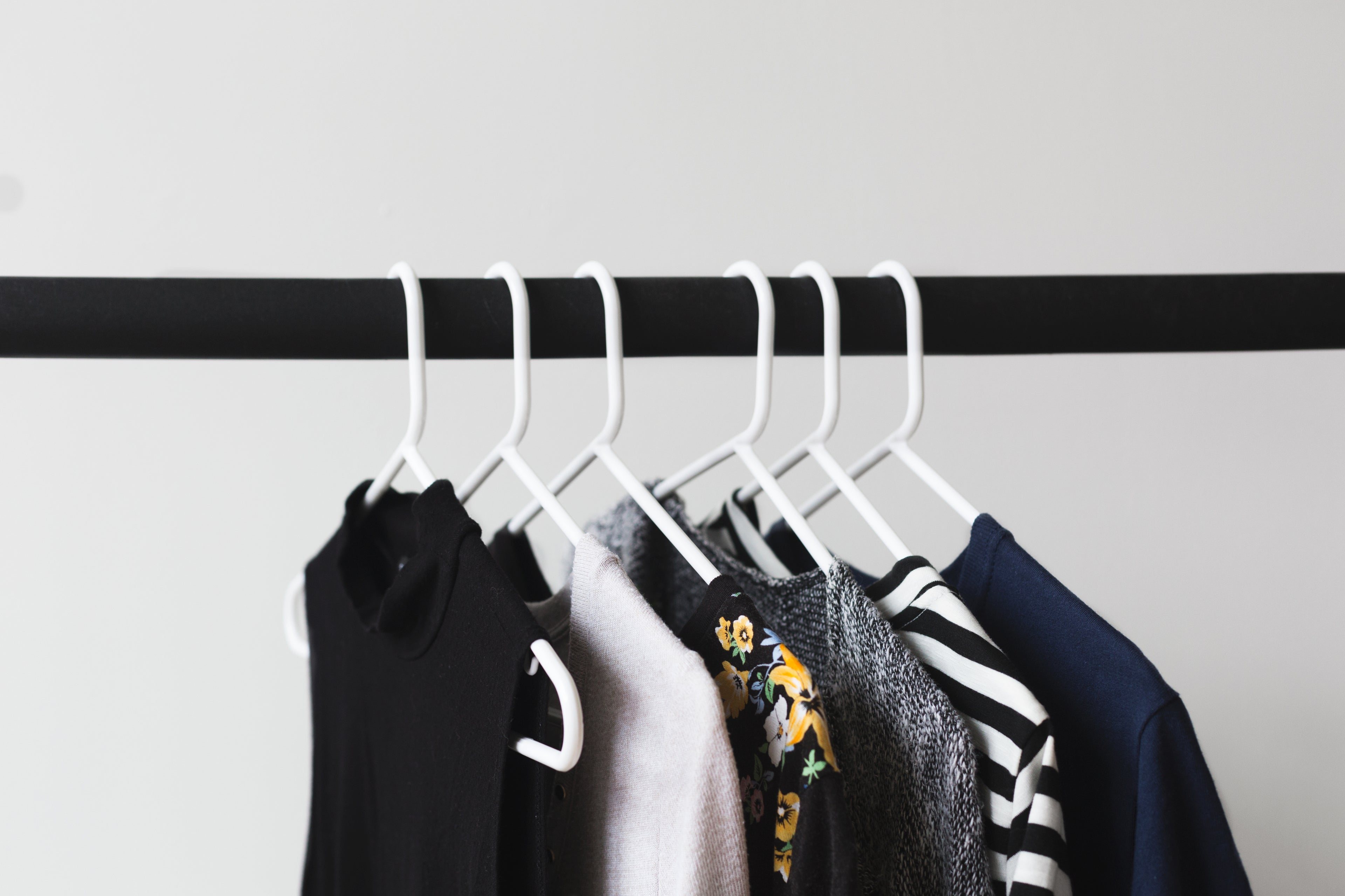 www.seravafashion.com – Serava